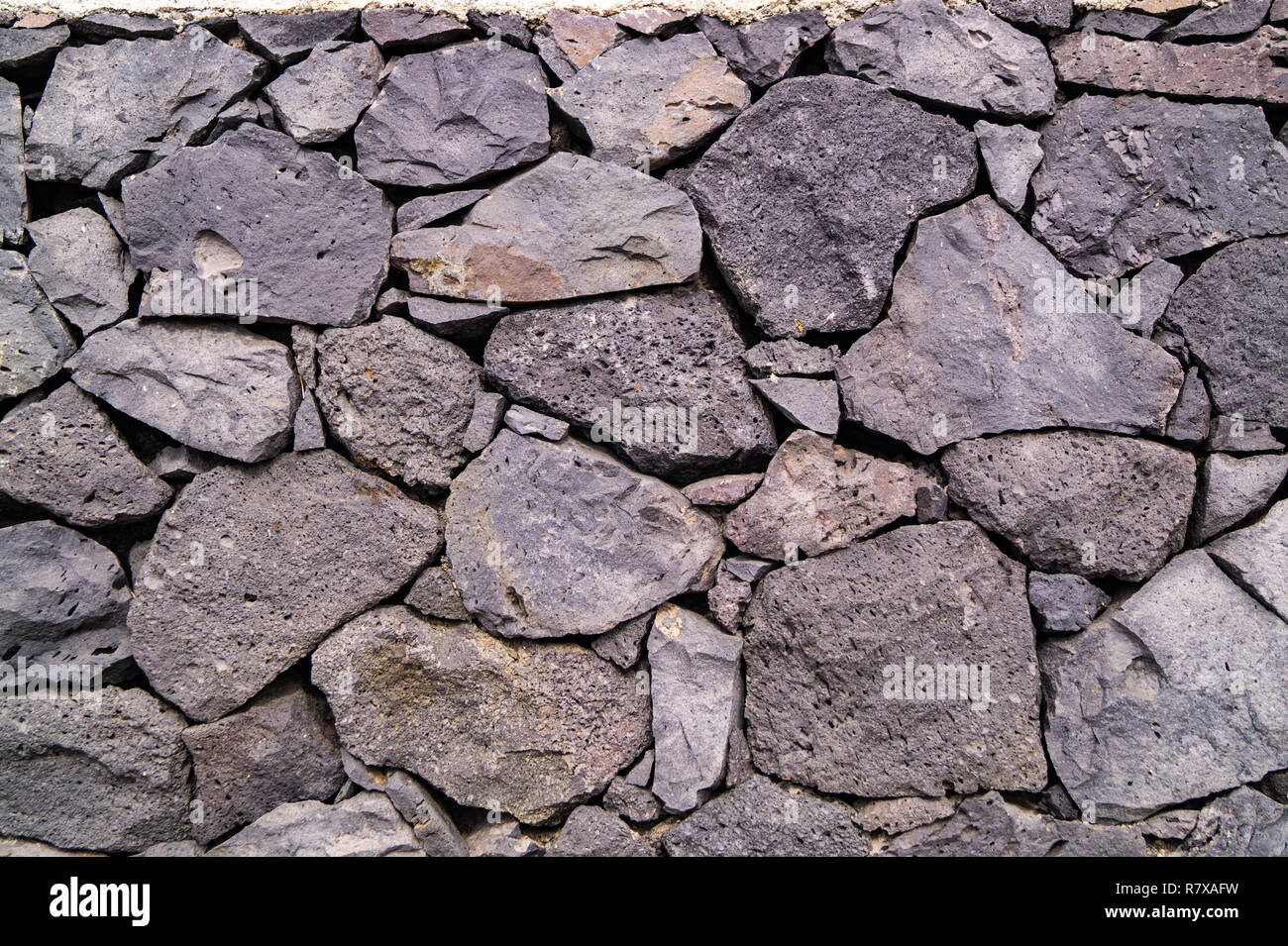 Obtuse triangle hi-res stock photography and images - Alamy