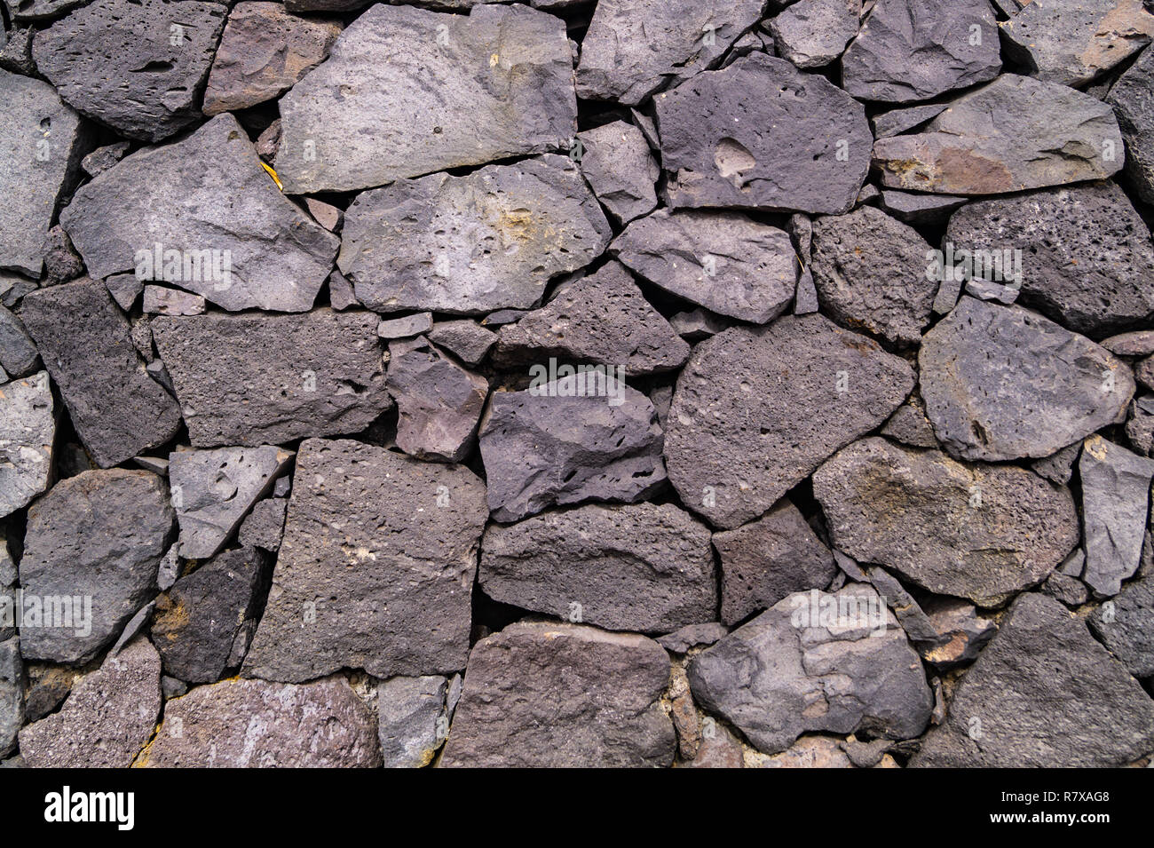 Obtuse triangle hi-res stock photography and images - Alamy