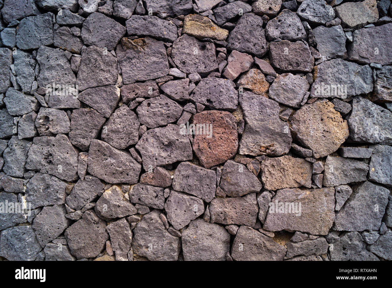 Obtuse triangle hi-res stock photography and images - Alamy