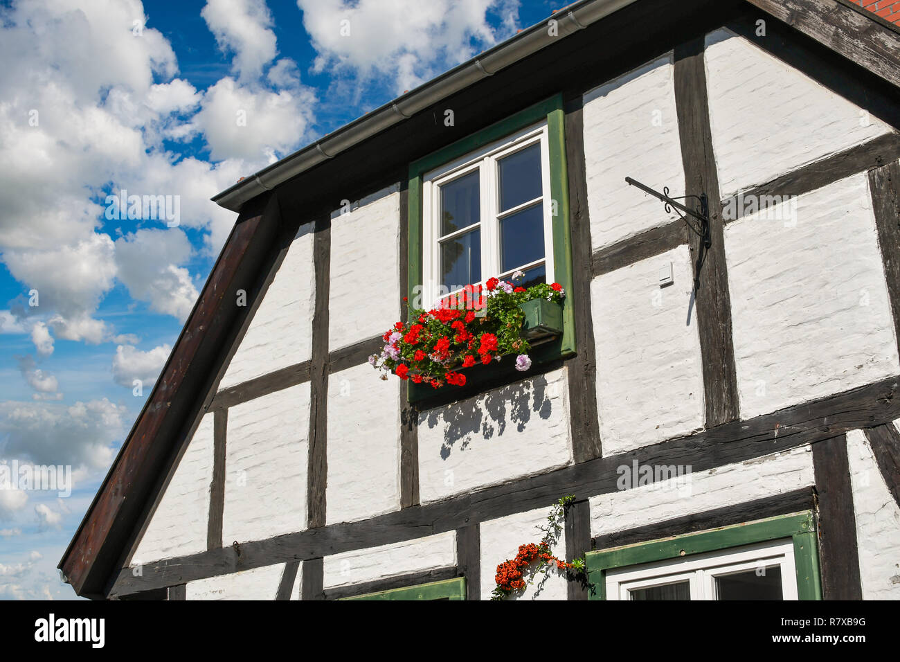 Flowerbox hi-res stock photography and images - Alamy