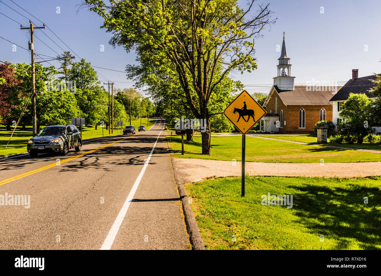 Main Street Route 41 Sharon, Connecticut, USA Stock Photo - Alamy
