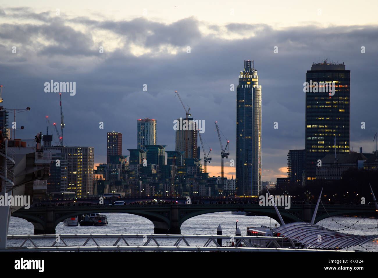 Nine elms skyline hi-res stock photography and images - Alamy
