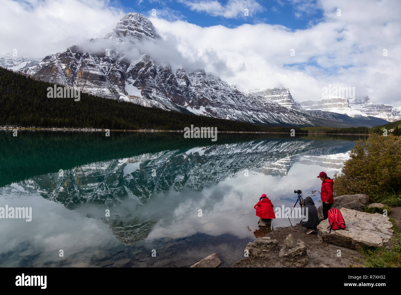 Icefields Pkwy, Banff National Park, Alberta, Canada - September 24 ...