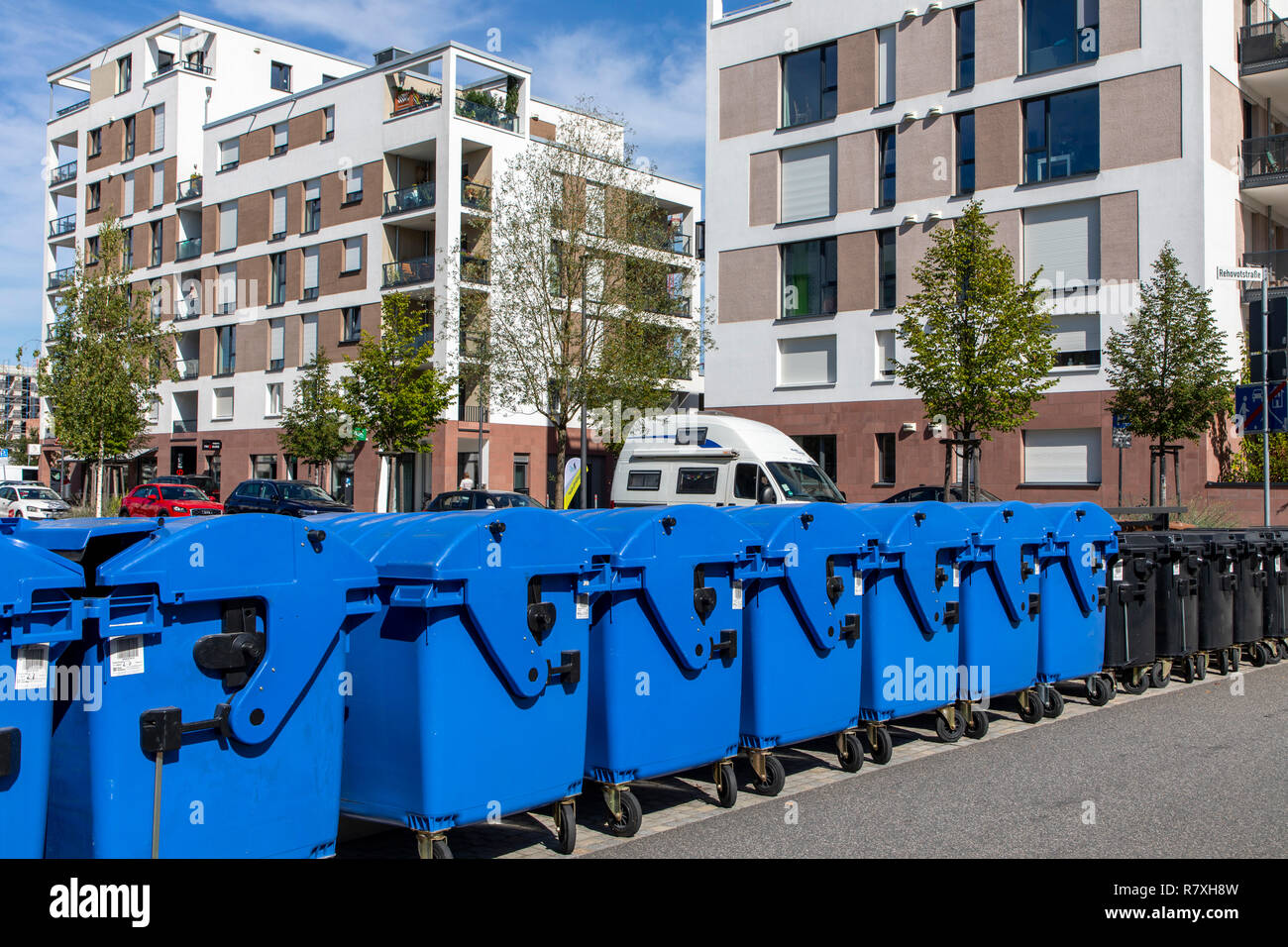 Garbage disposal hi-res stock photography and images - Alamy