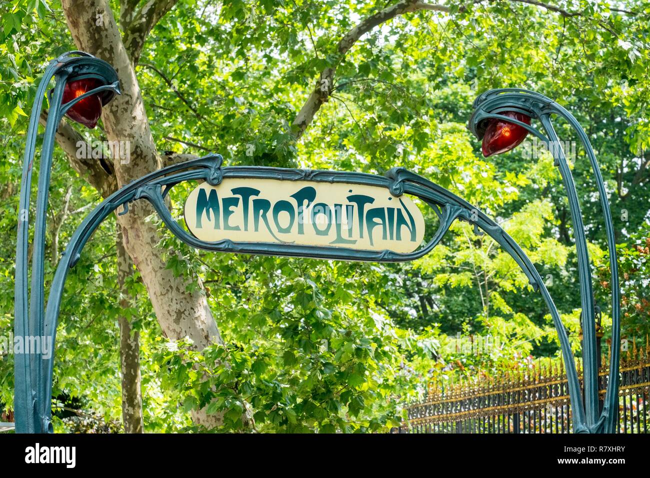 France, Paris, Monceau metro station of Guimard plant style Stock Photo ...