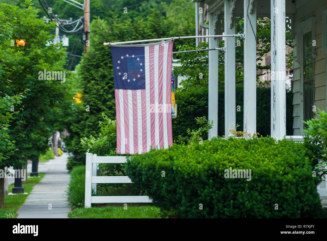 Early 18th century us flag hi-res stock photography and images - Alamy