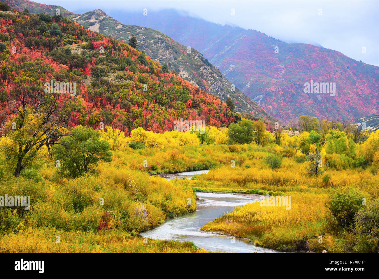 Colors in mountain hi-res stock photography and images - Alamy