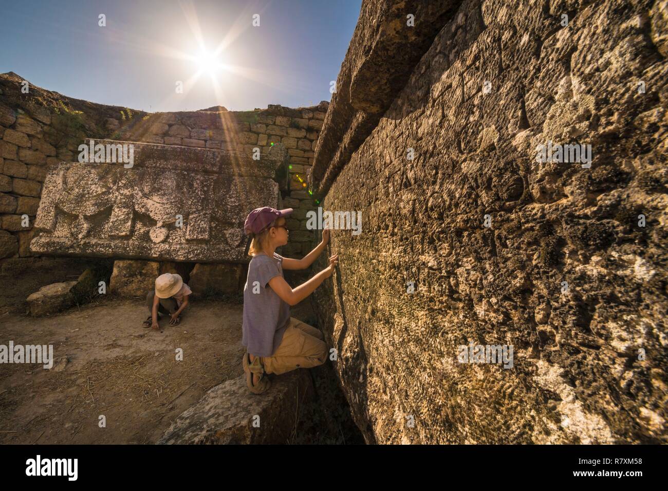 Pergamos hi-res stock photography and images - Alamy