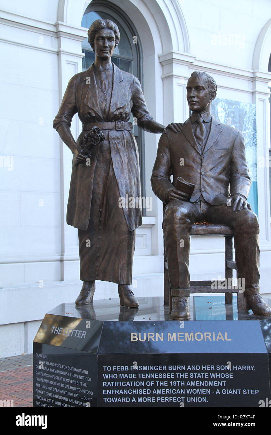 Harry burn statue hi-res stock photography and images - Alamy