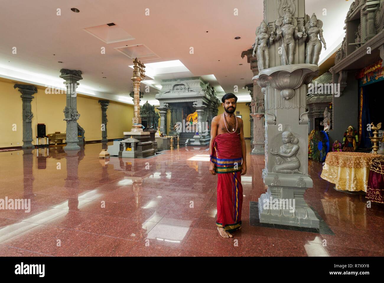 Tamil hindu community hi-res stock photography and images - Alamy