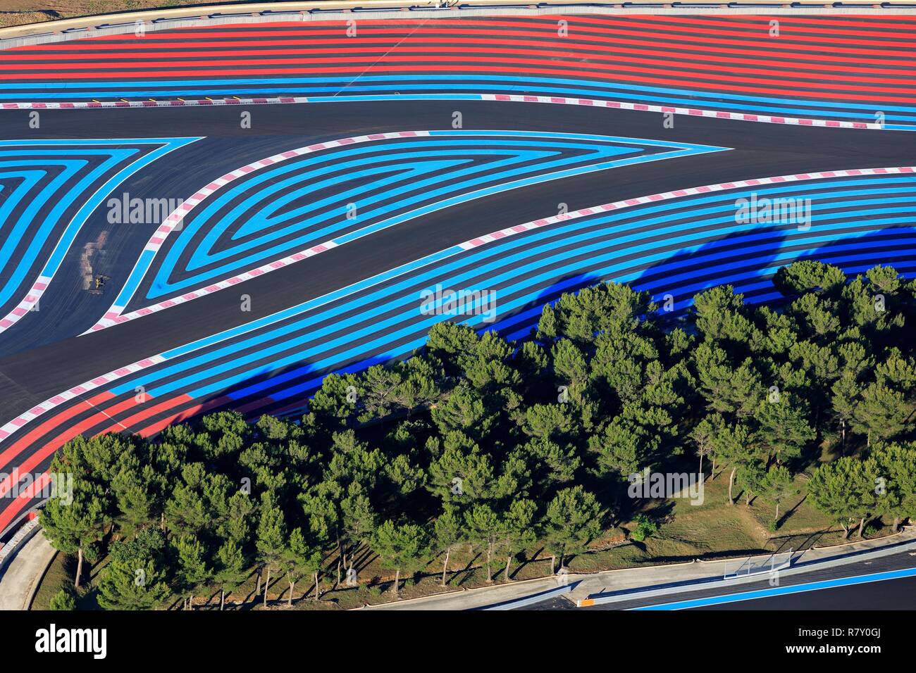 Formula tree hi-res stock photography and images - Alamy