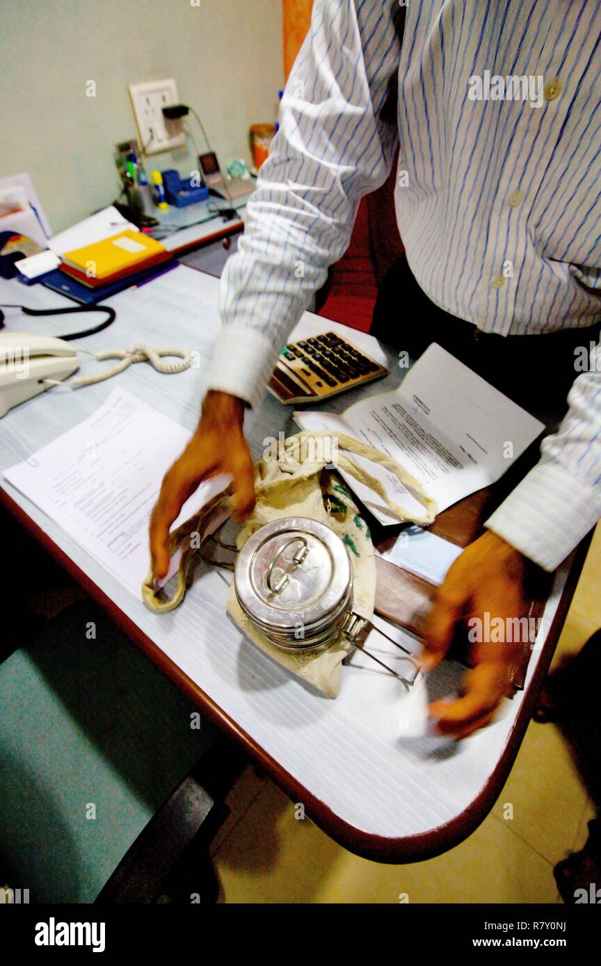 Food deliver in india hi-res stock photography and images - Alamy