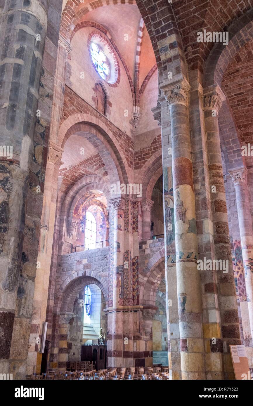 France, Haute Loire, Brioude, Saint Julien basilica, Allier valley ...