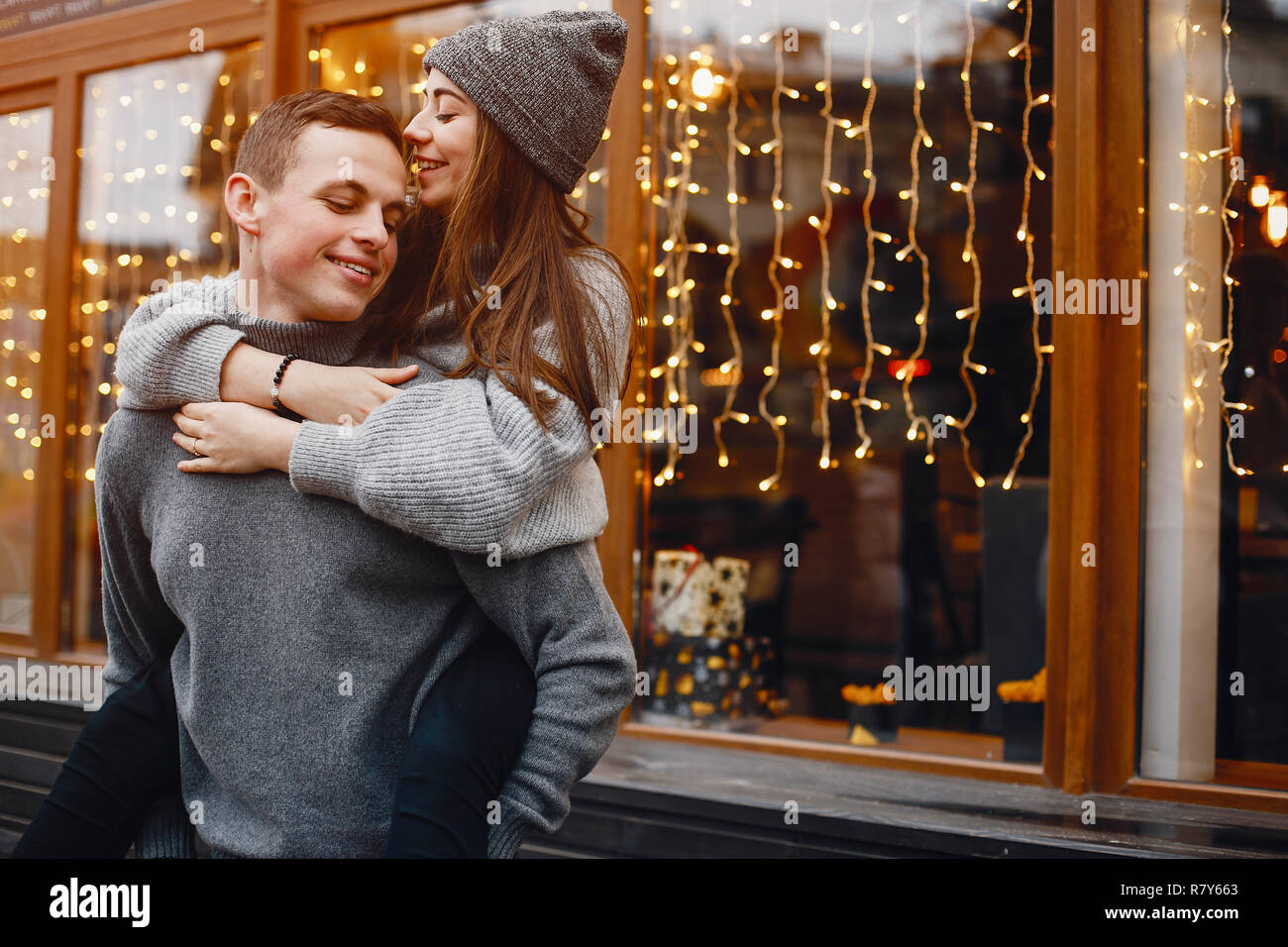 Couple of windows hi-res stock photography and images - Alamy