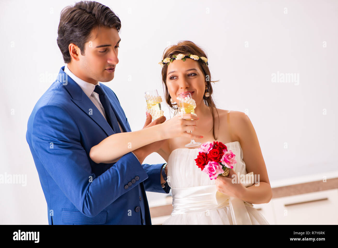 Wedding ceremony with wife and husband Stock Photo - Alamy