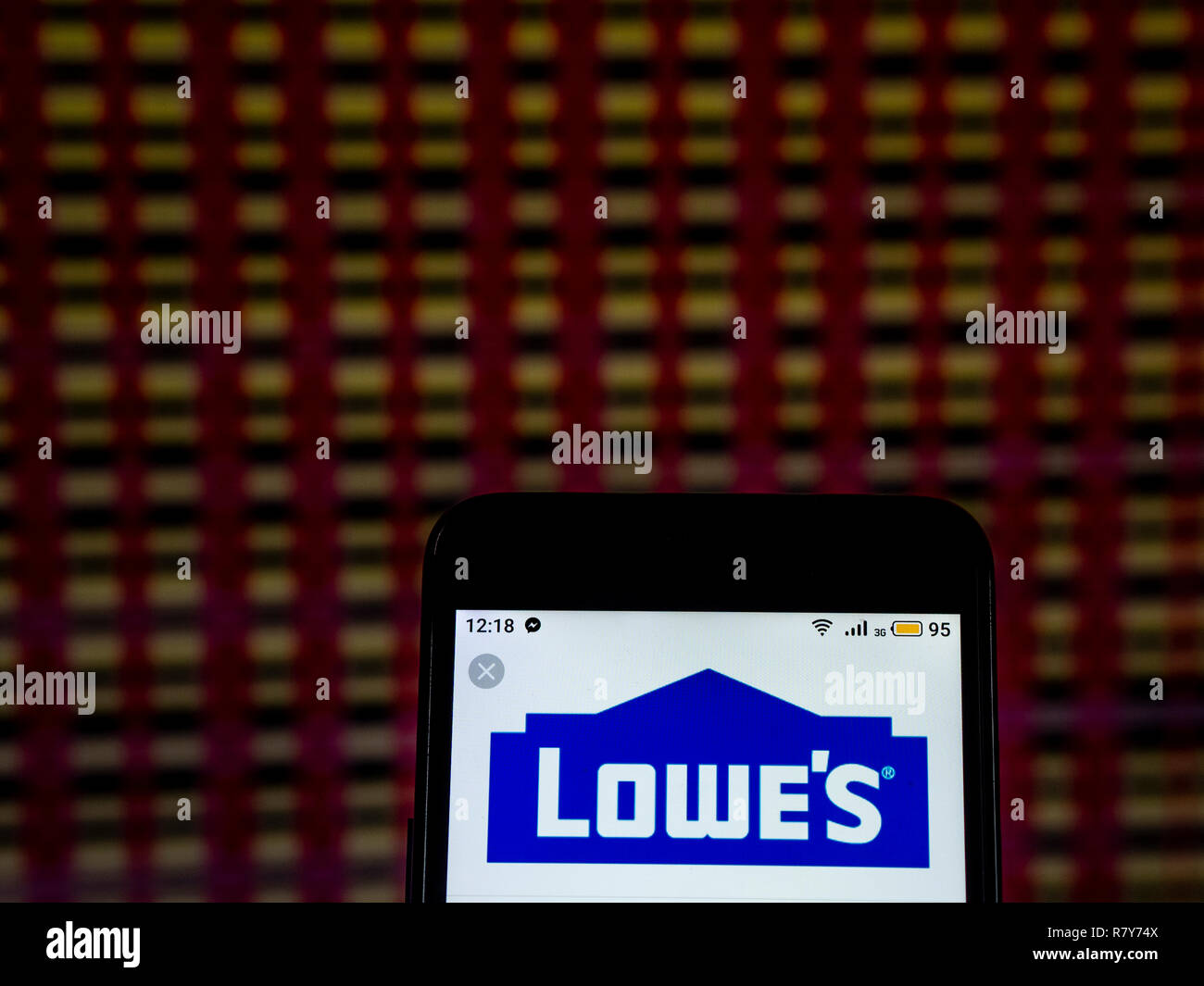 Retail company logo hi-res stock photography and images - Alamy