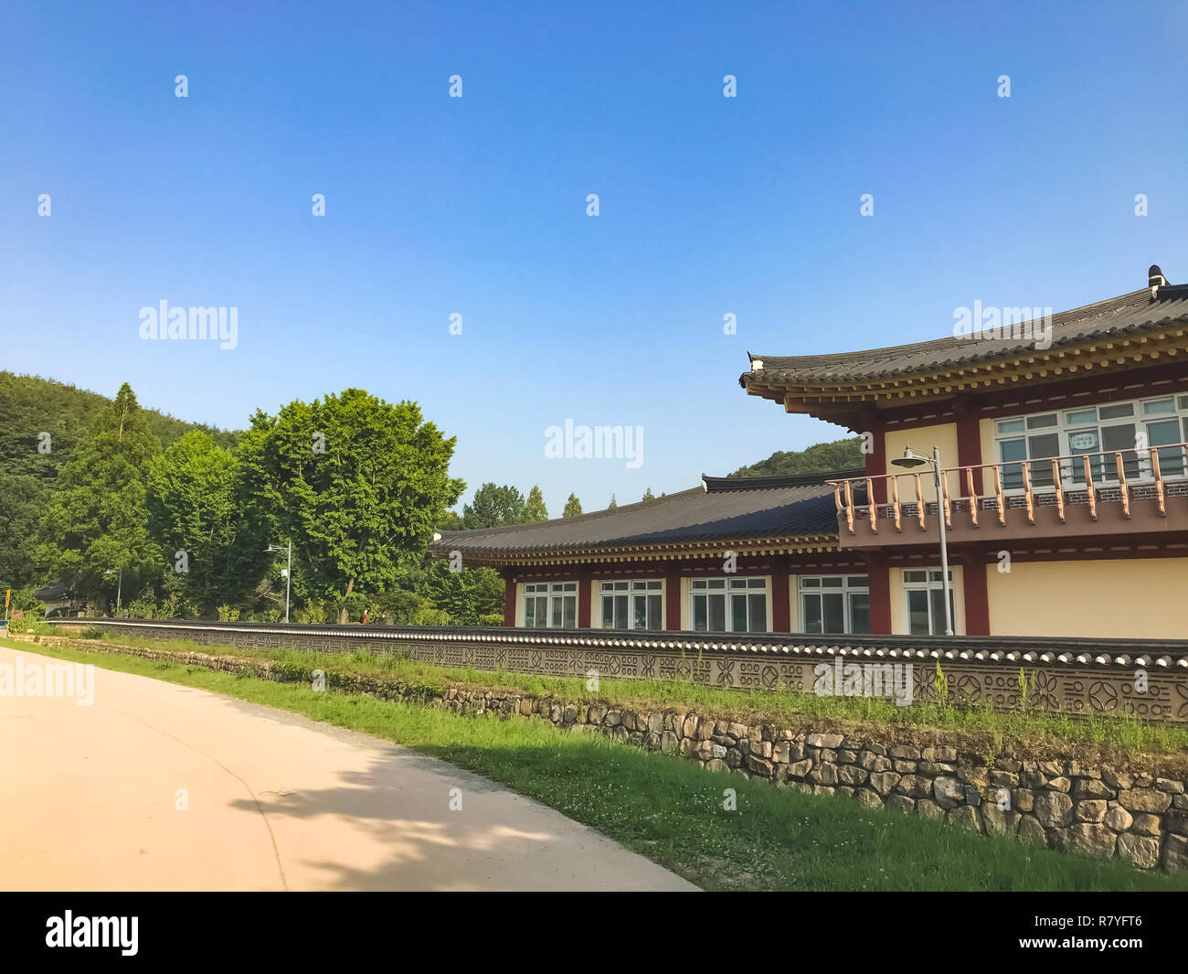 Asian house in the traditional korean village. South Korea Stock Photo ...