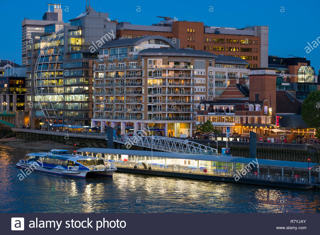 Riverside House London High Resolution Stock Photography and Images - Alamy
