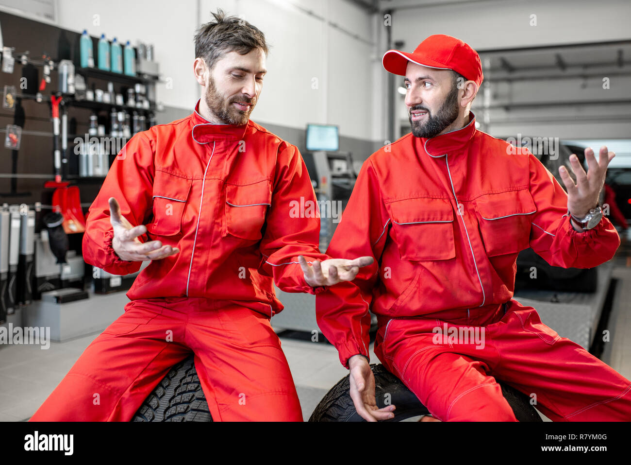 Work station on wheels hi-res stock photography and images - Alamy