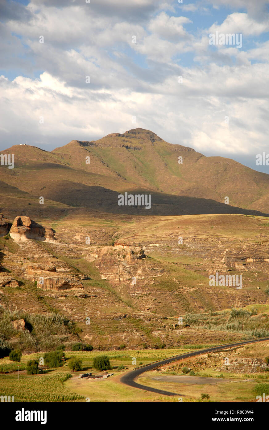Rolling hills extend hi-res stock photography and images - Alamy