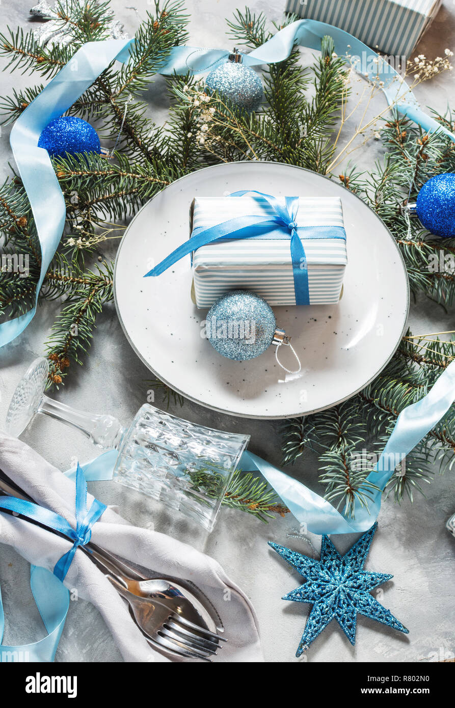 Decorations preparation hi-res stock photography and images - Alamy