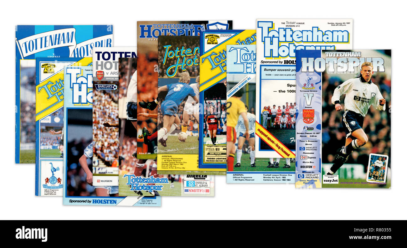 Vintage football programmes hi-res stock photography and images - Alamy