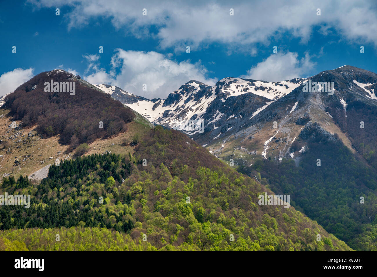 Abruzzi massif hi-res stock photography and images - Alamy