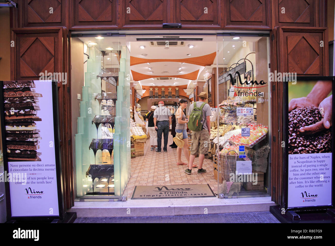 Nino and Friends shop, Sorrento Stock Photo - Alamy