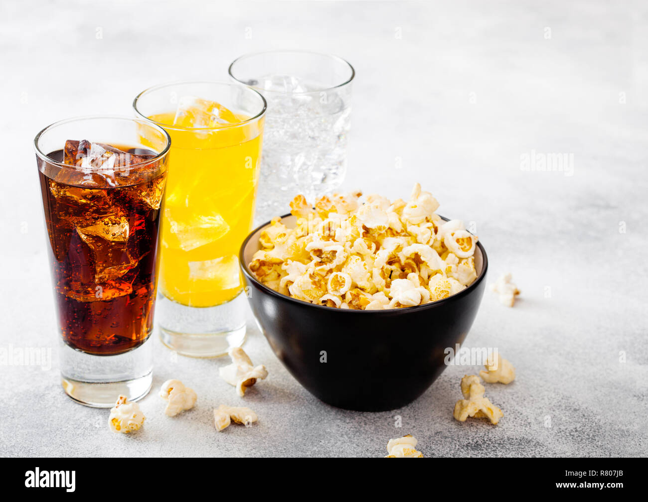 Plastic bag ice cubes hi-res stock photography and images - Alamy