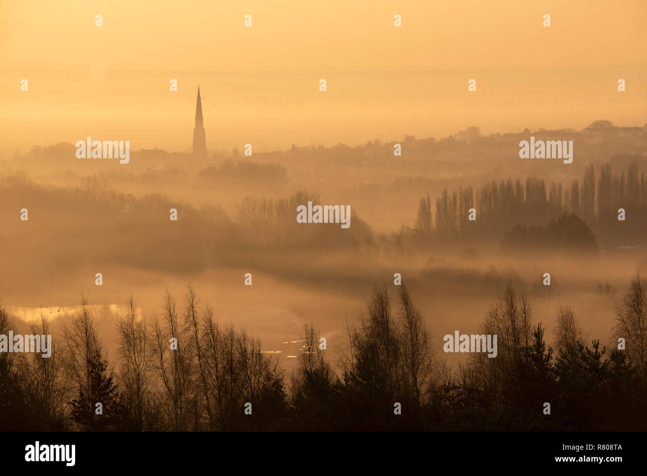 Misty Sunrise Morning over the Gedling Valley from Gedling Country Park ...