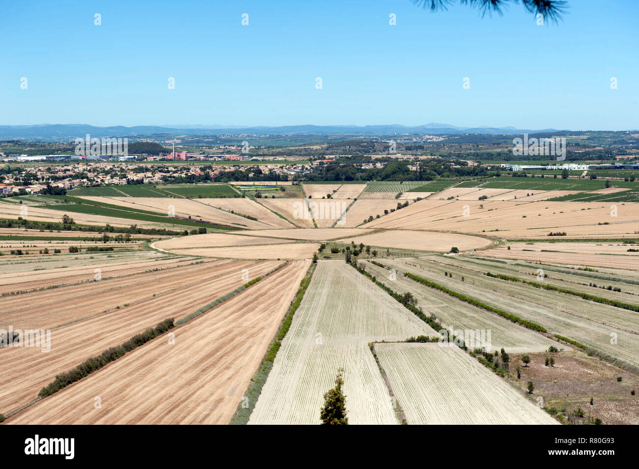 The Lake of Montady, near Beziers, Languedoc-Roussillon, France, Europe ...