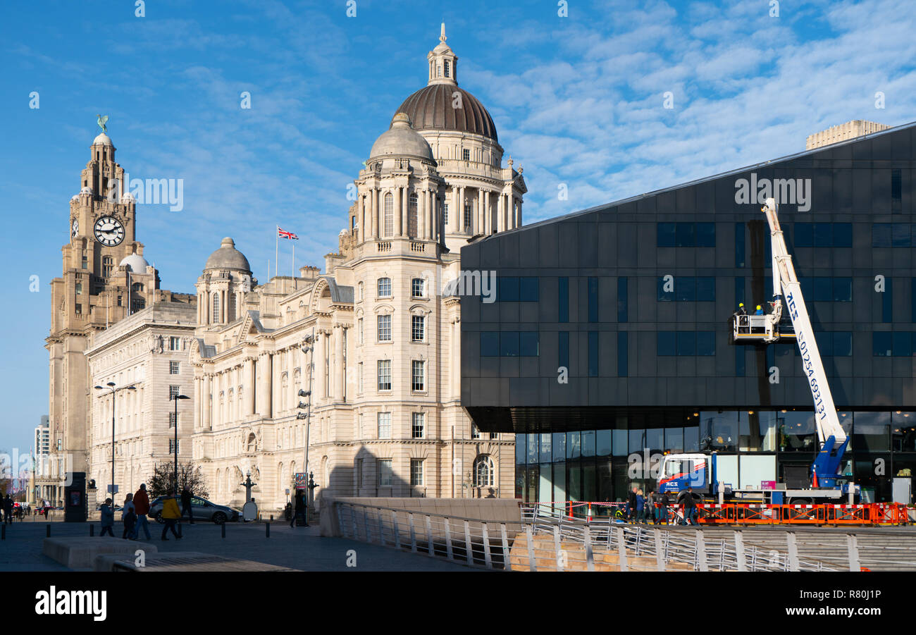 Liverpool three graces 2018 hi-res stock photography and images - Alamy