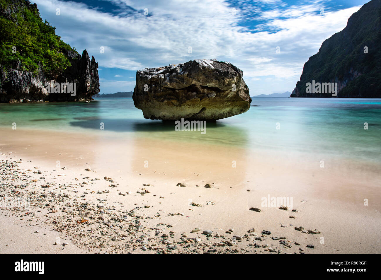 rocks in a water in archipelago of Bacuit in Philippines Stock Photo ...