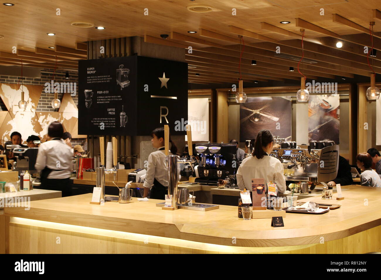 The counter at a Starbucks Reserve Coffee Bar in Hibiya's Tokyo Midtown ...