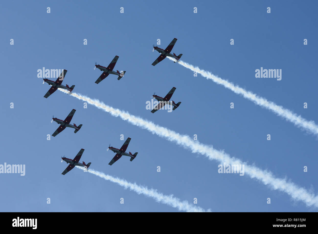Flight show Pilatus PC-7, formation flight, Air and Space Days, Lucerne ...
