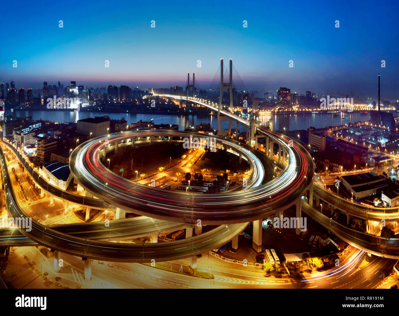 Shanghai Nanpu Bridge at night Stock Photo - Alamy