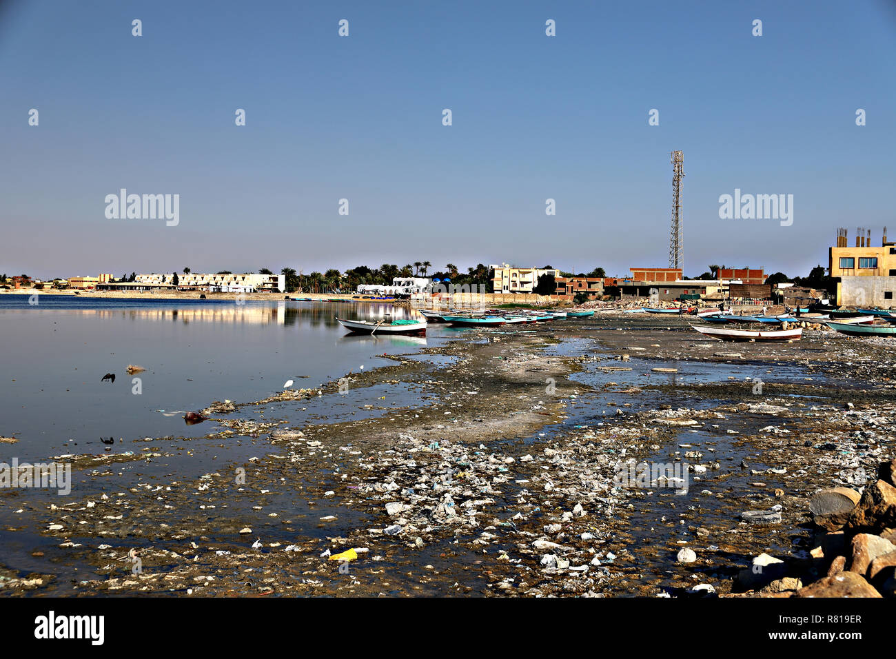 Qarun lake at noon Stock Photo - Alamy
