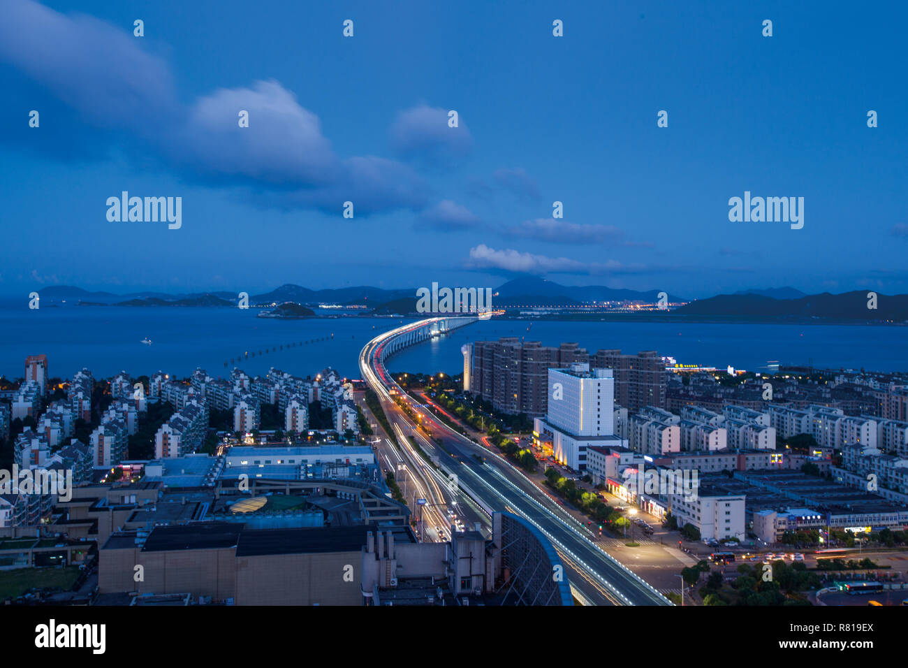 Outdoors zhejiang province buildings hi-res stock photography and ...