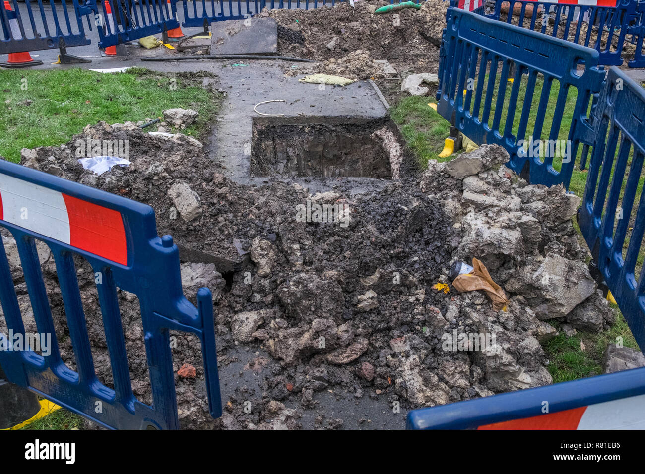 Main cable trench hi-res stock photography and images - Alamy