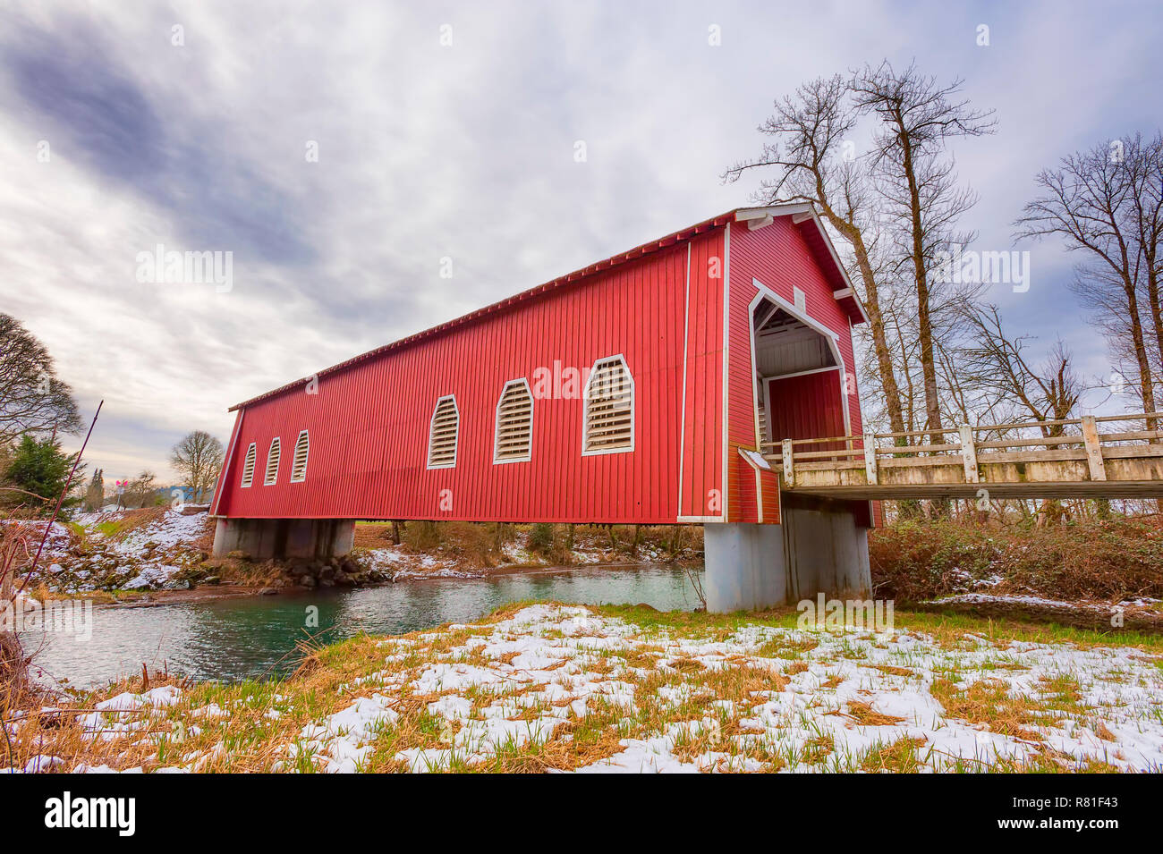 Structural design bridge hi-res stock photography and images - Alamy