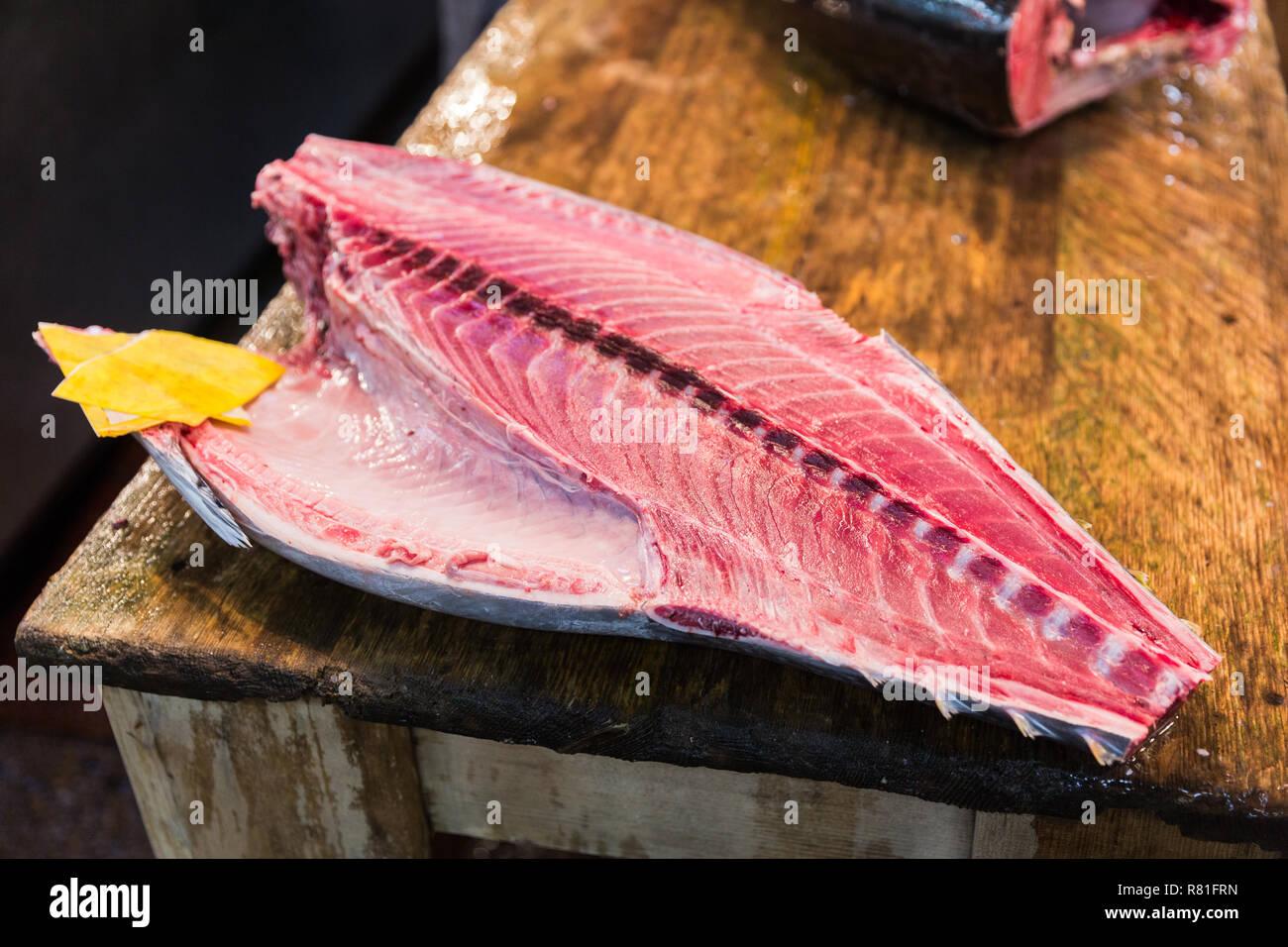fresh tuna fish at japanese street market Stock Photo - Alamy