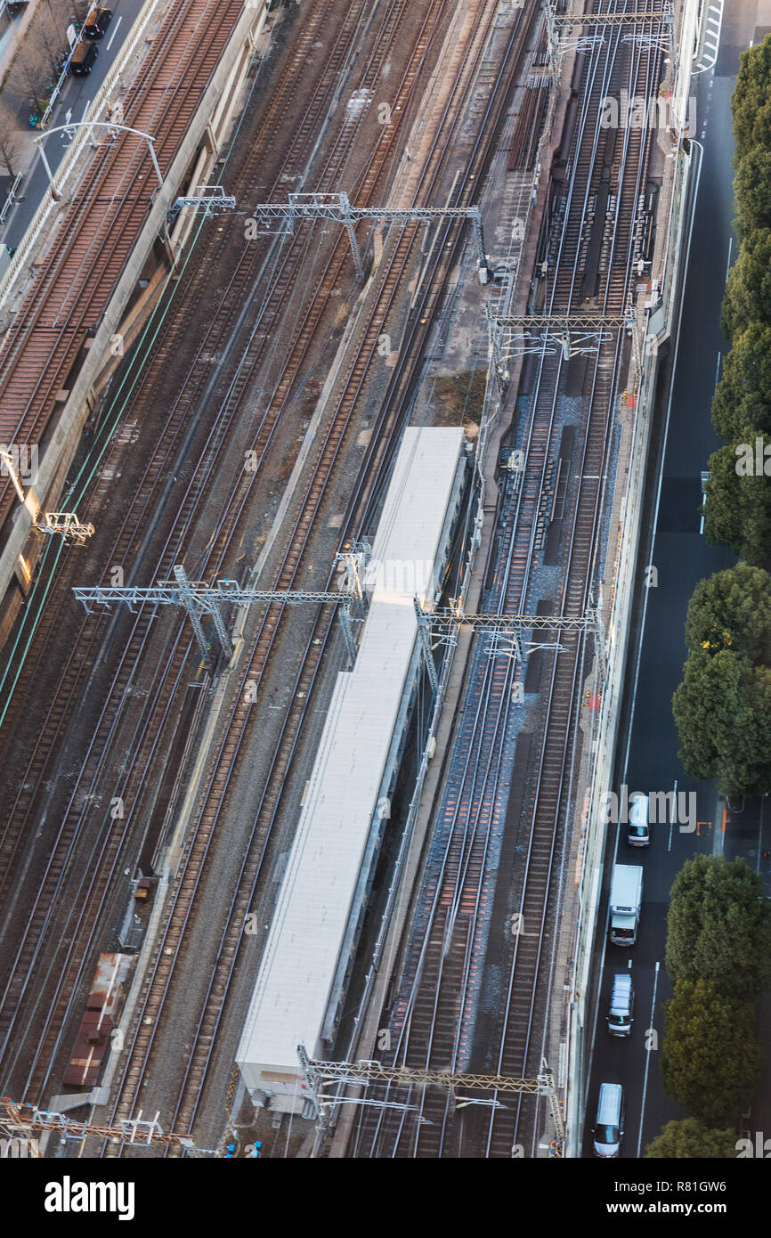 Japanese railway bridge tokyo hi-res stock photography and images - Alamy