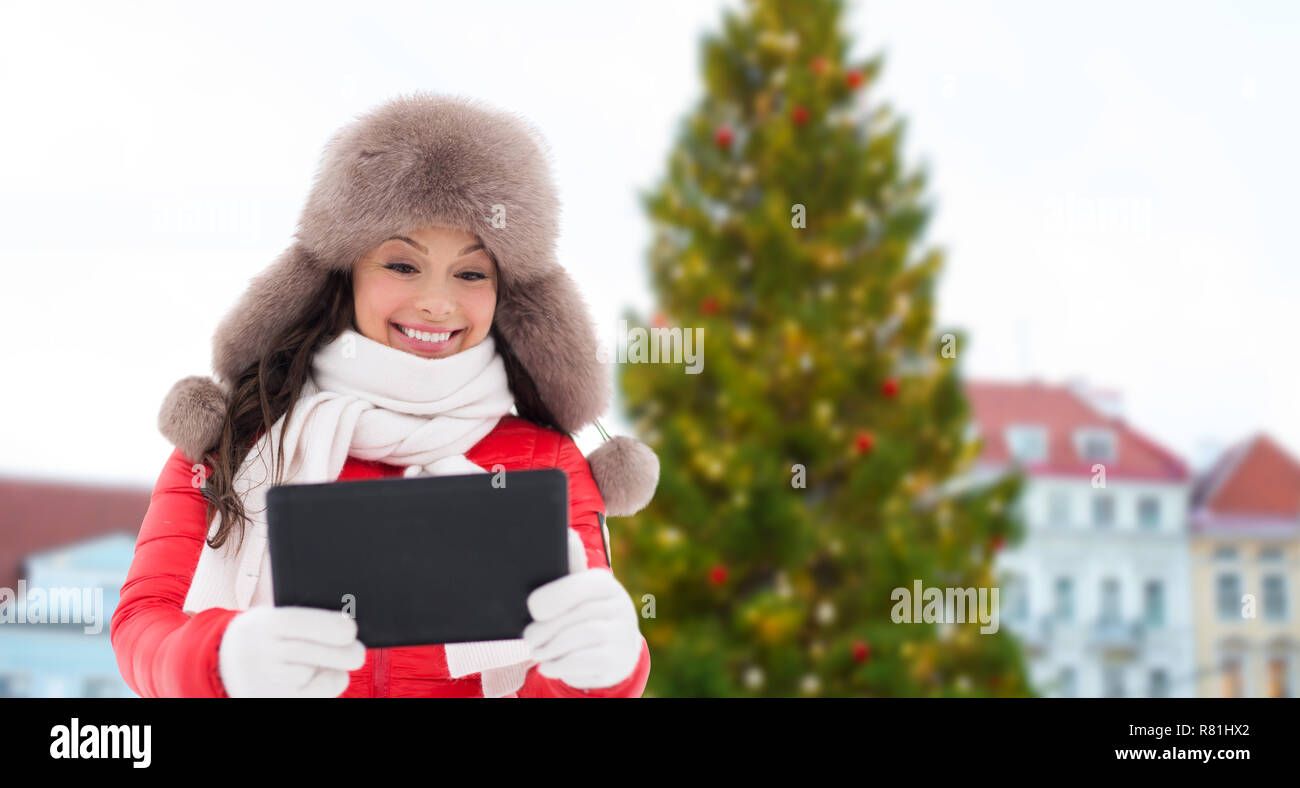 Tree tablet hi-res stock photography and images - Alamy