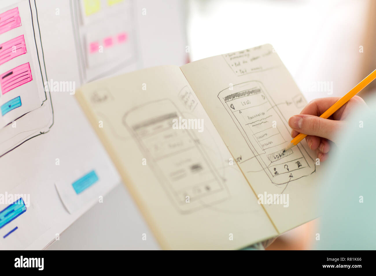 Notebook interface hi-res stock photography and images - Alamy