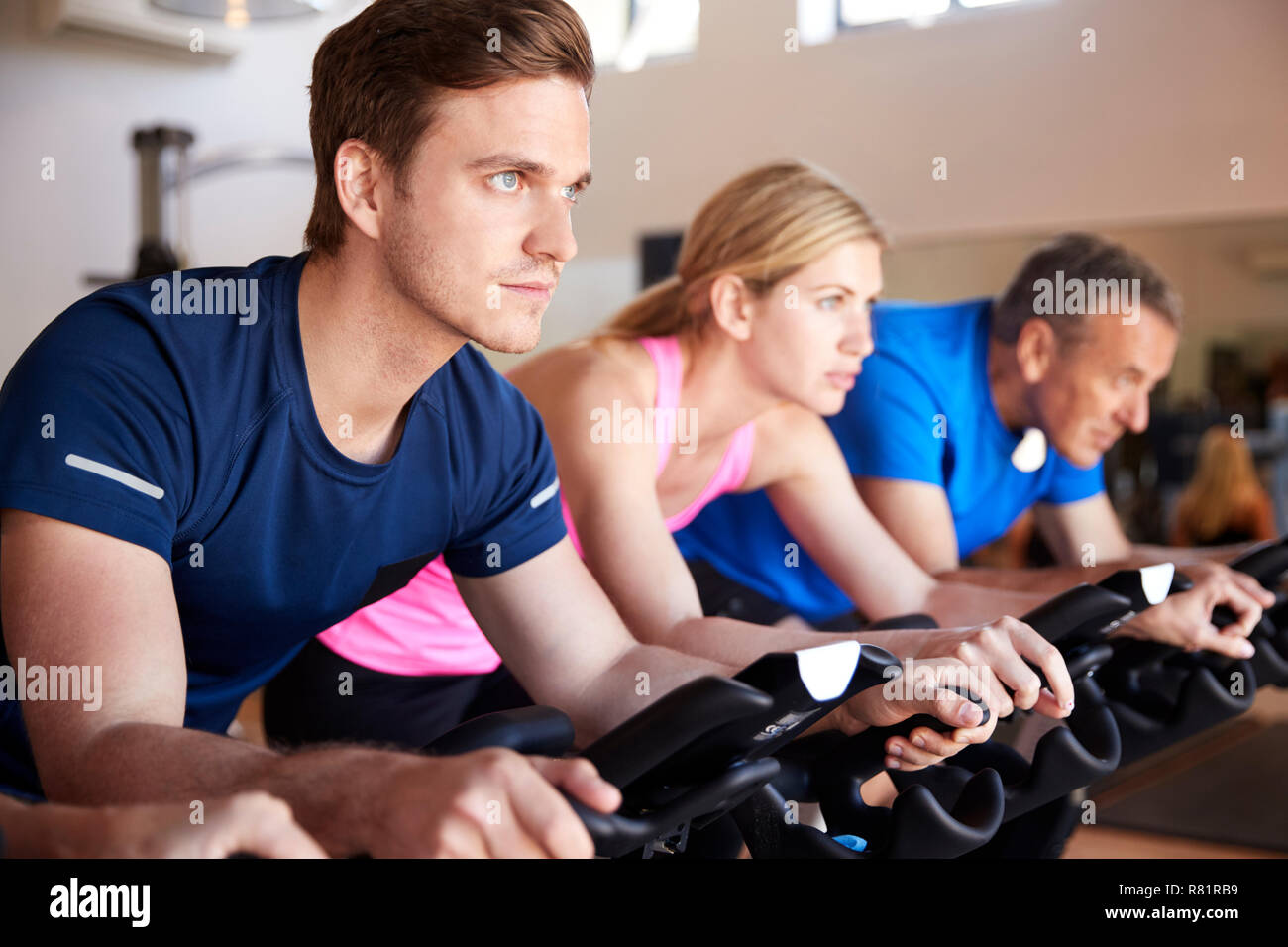 Women gym class together hi-res stock photography and images - Alamy