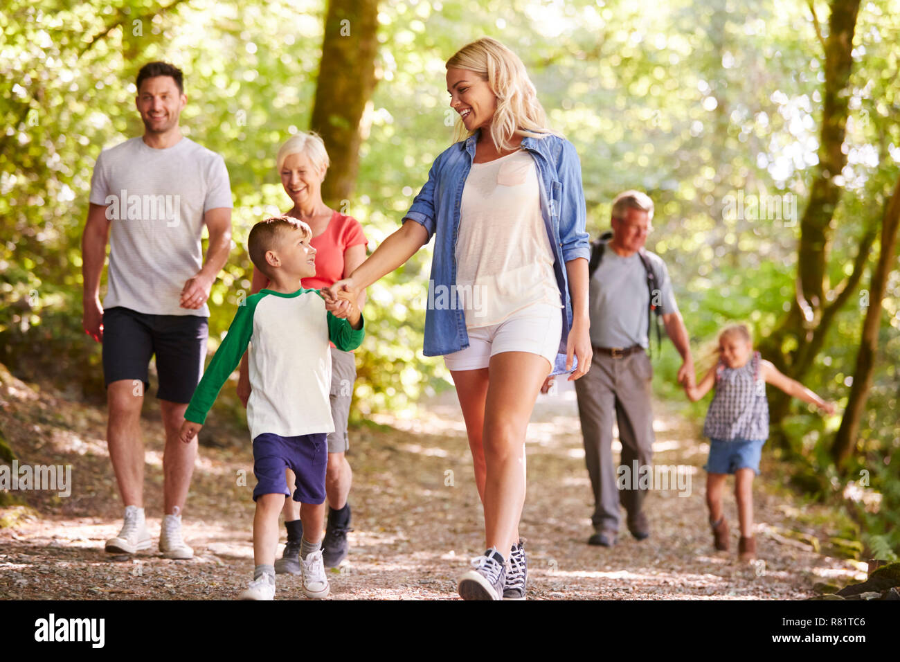 Park (family) walk not animal hi-res stock photography and images - Alamy