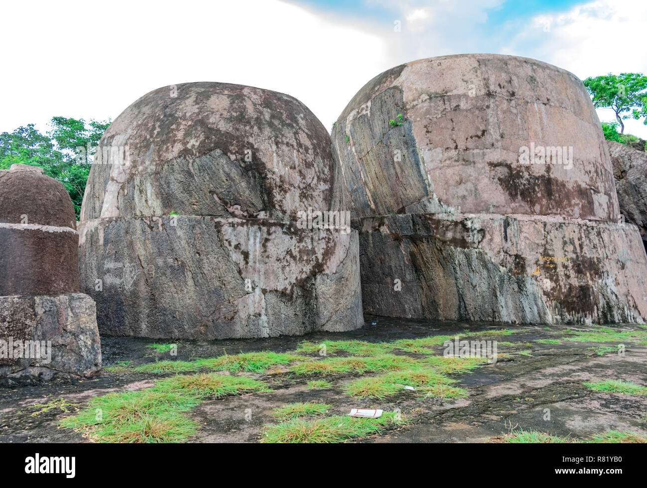 Semi circle hi-res stock photography and images - Alamy