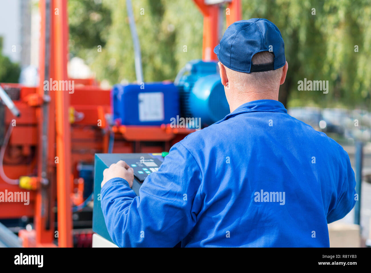 Mantenimiento industrial hi-res stock photography and images - Alamy
