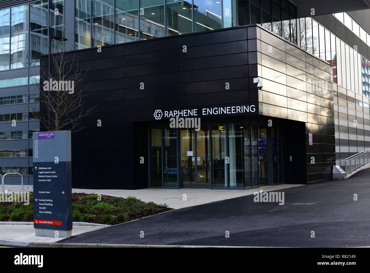 Graphene research building hi-res stock photography and images - Alamy