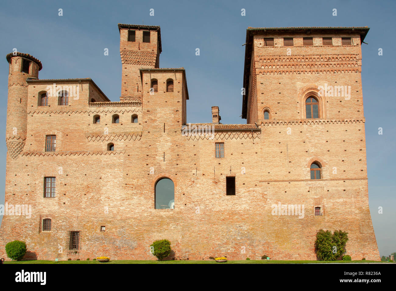 The castle of Grinzane Cavour, Piedmont, Italy Stock Photo - Alamy